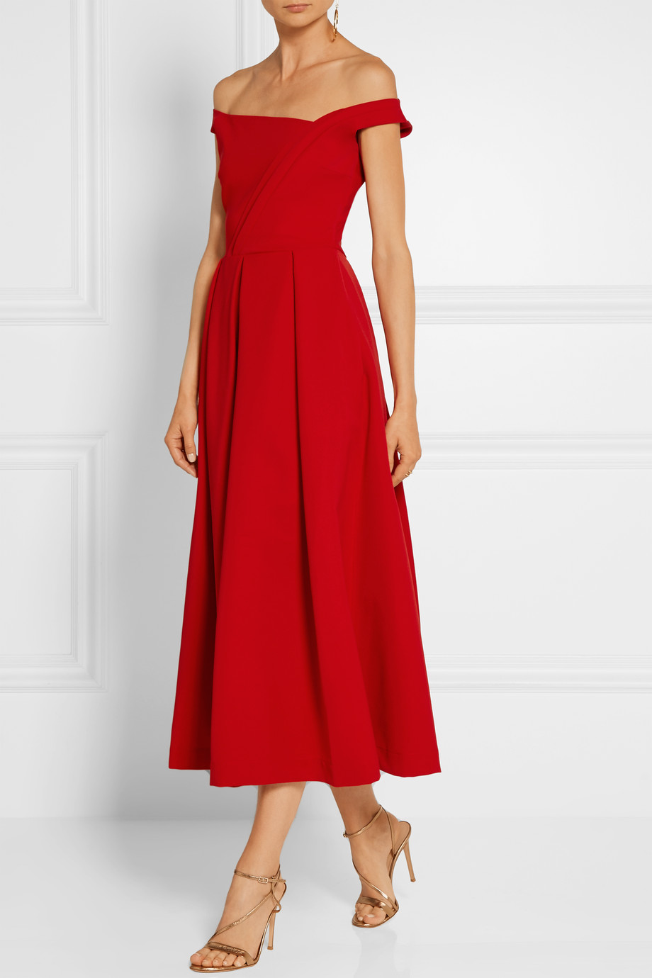 Kate resurrects red dress by Preen for Royal Foundation dinner