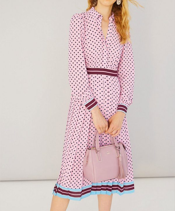 Kate Middleton's dresses • evening gowns, workwear, casual style & more!