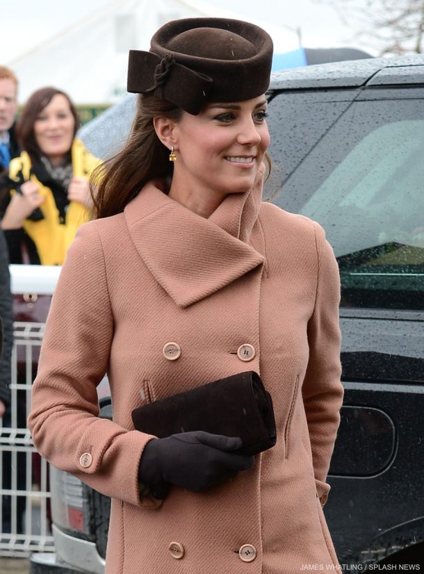 Kate Middleton's Bow Gloves - Cornelia James Imogen Gloves with bow