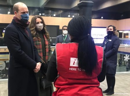 Cornelia James Alice gloves with velvet bow worn by Kate Middleton