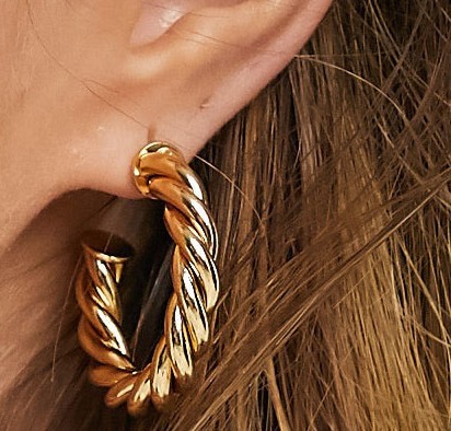 Kate Middleton's ASOS earrings - gold twisted hoops