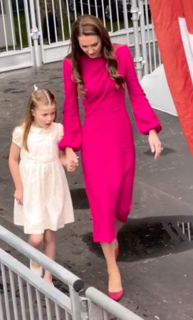 Kate Middleton's Pink Stella McCartney Dress - Jubilee Pageant