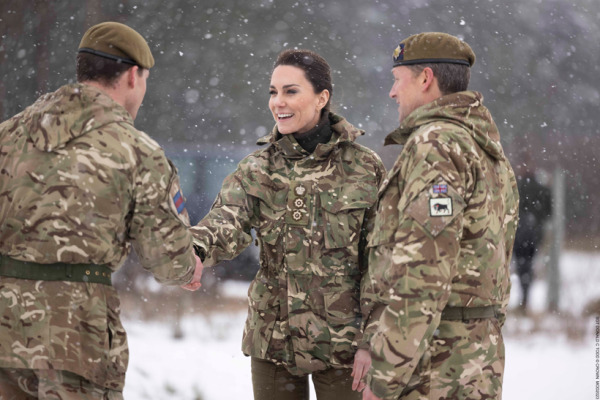 Kate Middleton meets Irish Guards in camo jacket & cargo trousers