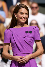 Kate Middleton attends Wimbledon Final wearing purple dress