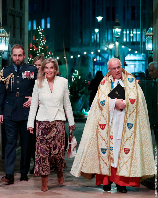 Kate Middleton's 'Together At Christmas' Carol Service Outfit