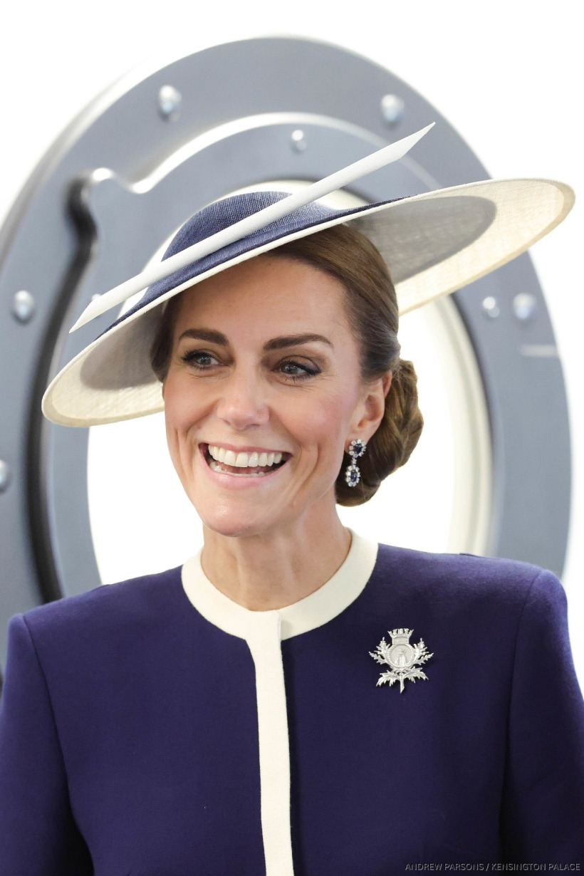 Kate Middleton Wears Nautical Inspired Outfit For HMS Glasgow Naming ...