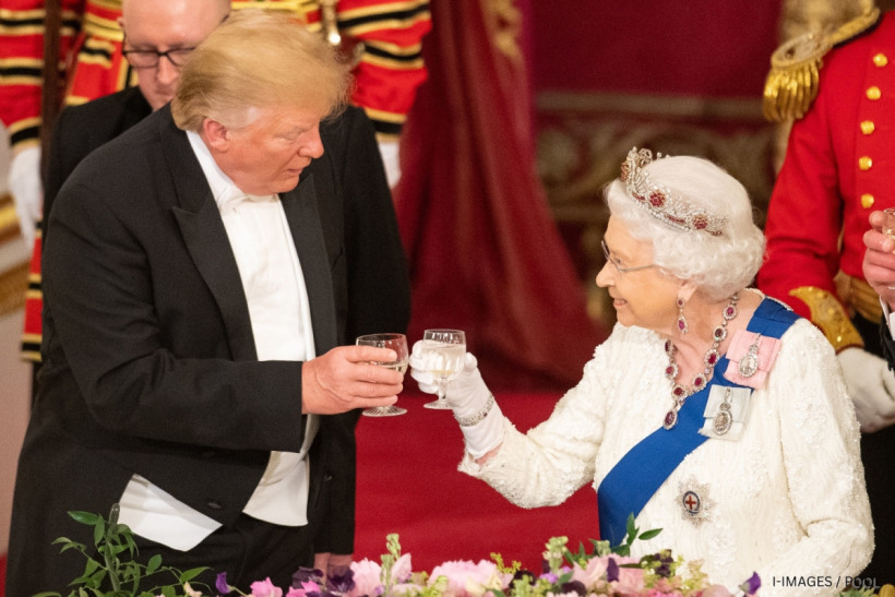 Kate Middleton Welcomes the President of the United States wearing ...