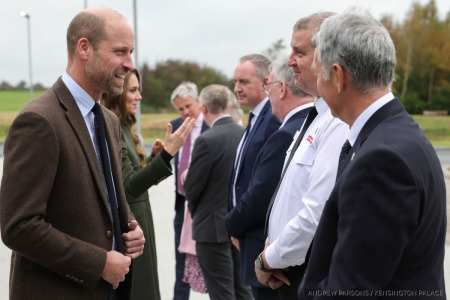 Kate Middleton visits Northern Ireland (and swaps outfits between ...