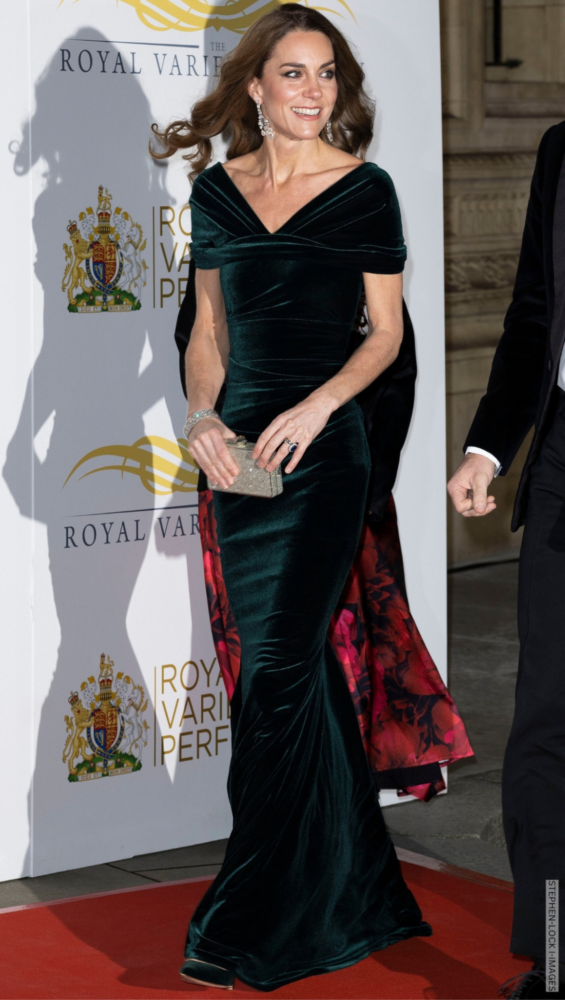 Kate Middleton stuns in emerald green velvet gown at the 2025 Royal ...