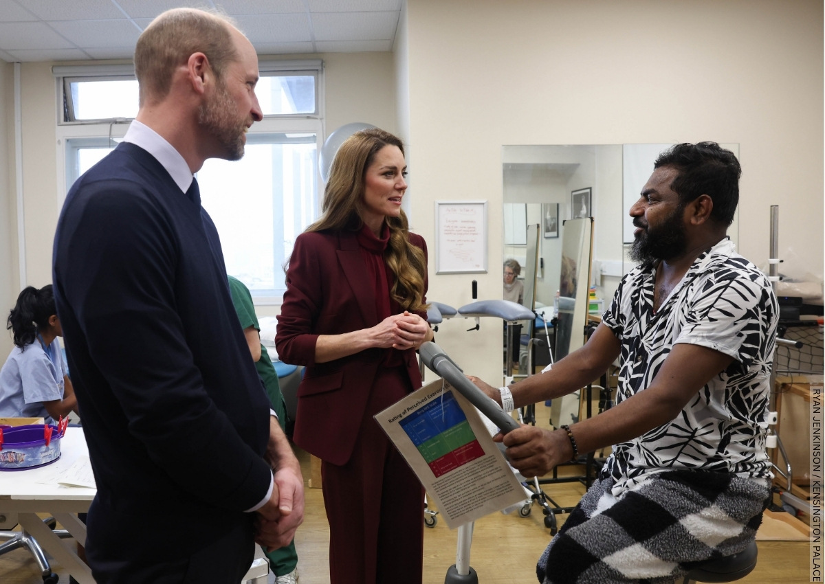 Kate Middleton Delights NHS Staff With a Surprise Visit—& Repeats Her ...